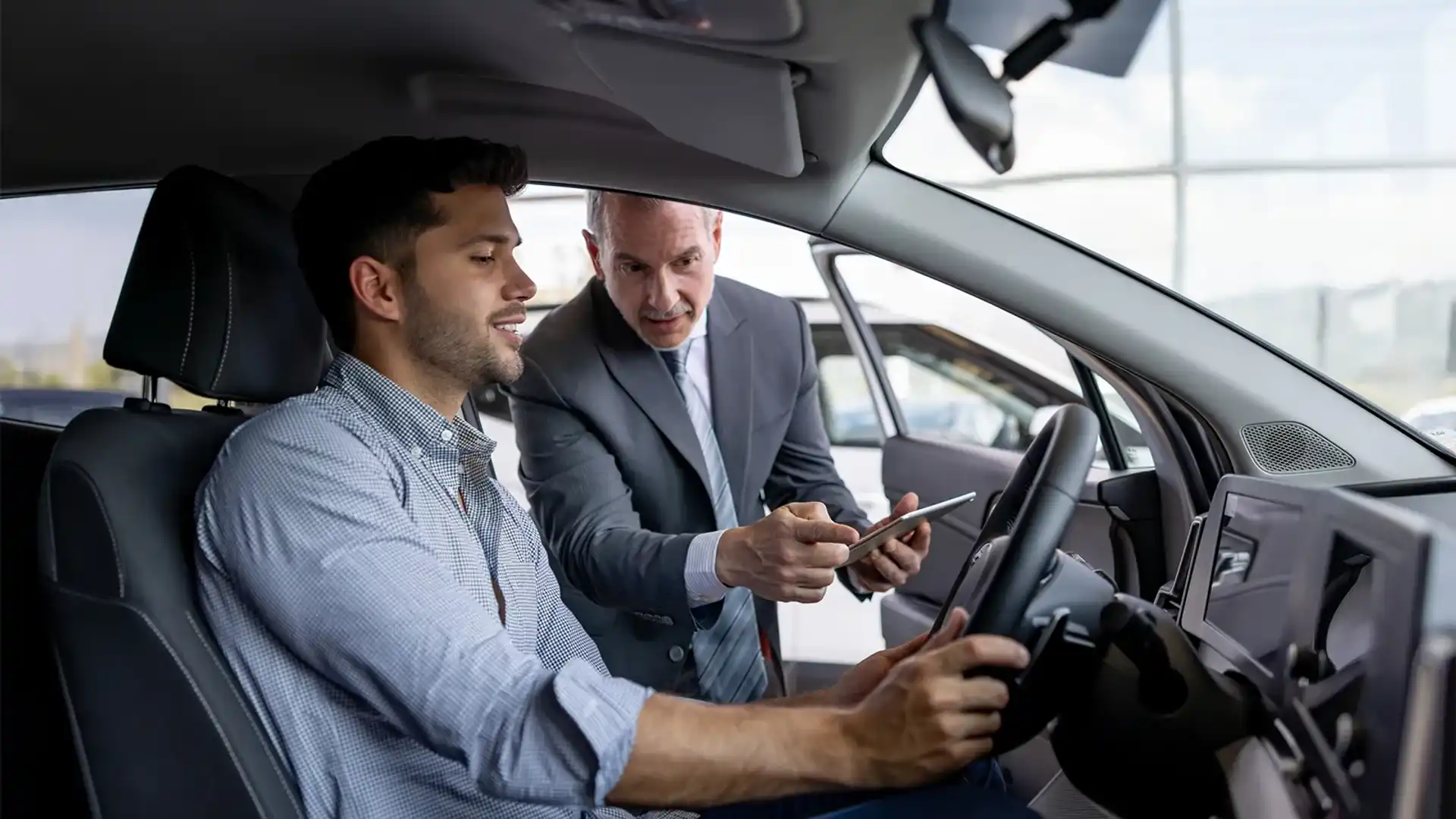 Test Drive Before Buy a used car – Billionmotors Trading L.L.C